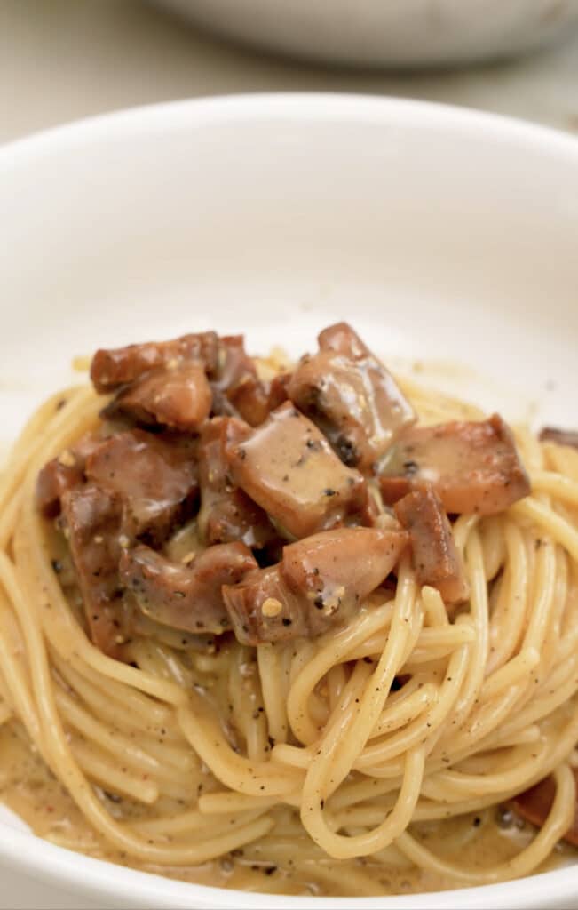 The Authentic Carbonara - CJ Eats Recipes