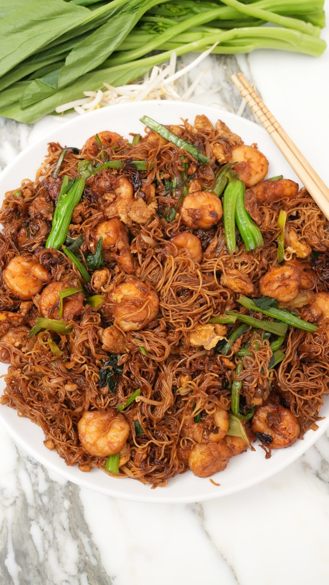 Bihun Goreng (Video) - CJ Eats Recipes