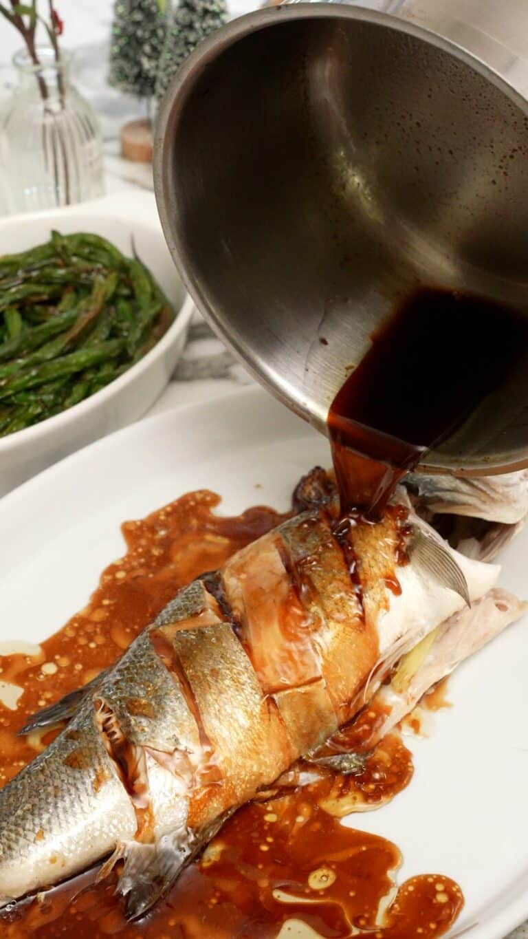 Chinese Sizzling Oil Steamed Fish (VIDEO)