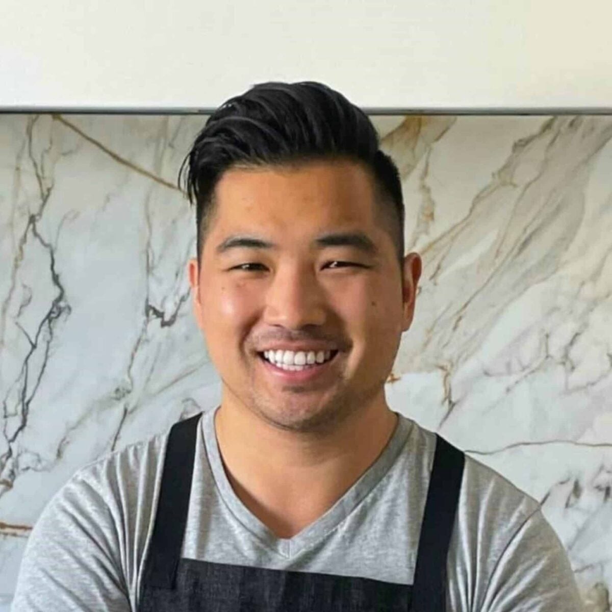 Fried Shrimp Balls - Dim Sum Classic (VIDEO) - CJ Eats Recipes